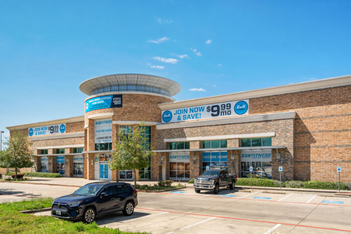 EōS Fitness - Spring, TX - Featured Listing - NNN Fitness